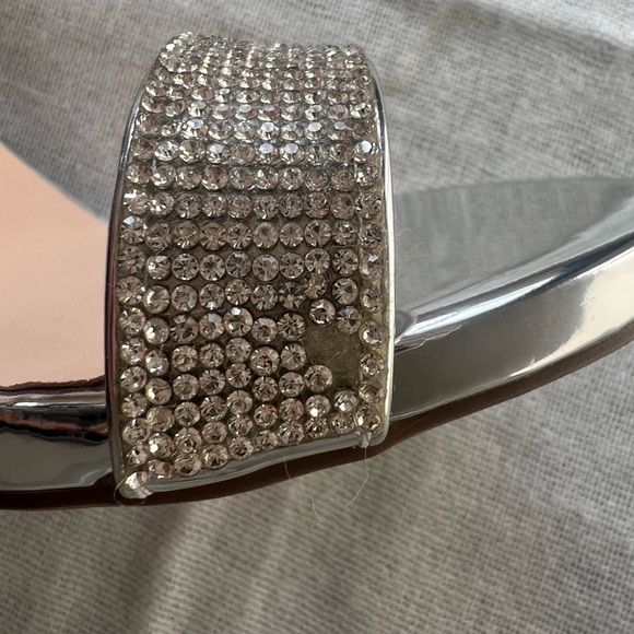 Shoes | Heart In D Womens Block Heels Size 7 Metallic With Rhinestones ...